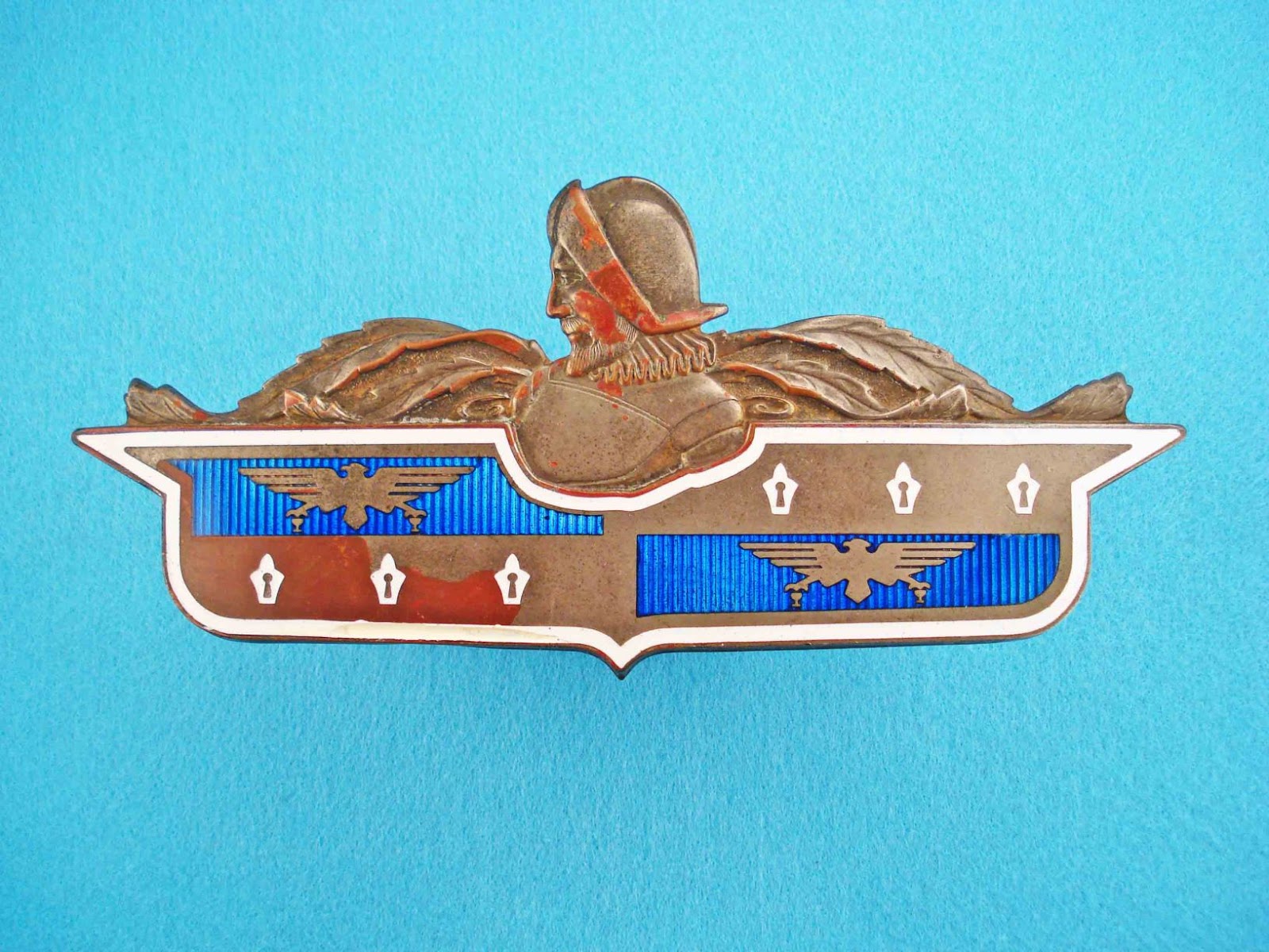 American Auto Emblems: DE SOTO