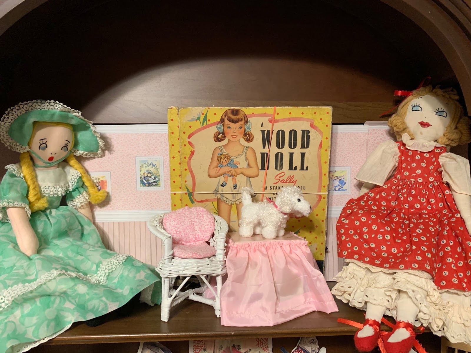 The Savage Pea: Doll Room Tour