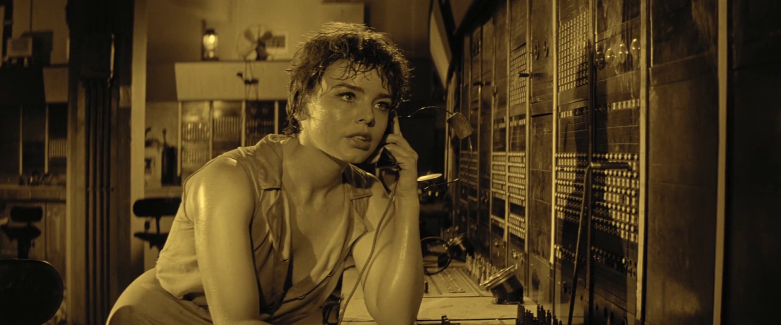 Slice of Cheesecake: Janet Munro, pictorial