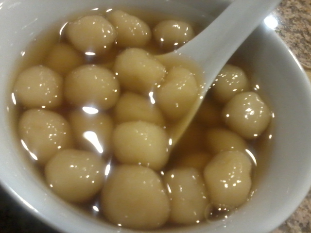 Hevil's Special Delights: 汤圆 Tangyuan