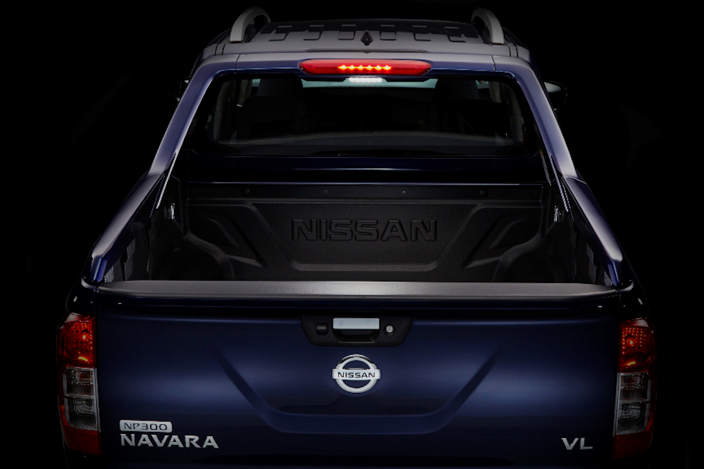 Nissan Philippines Adds New Variant to NP300 Navara Line-Up | CarGuide ...