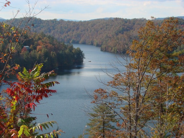 Kathy Vetten: 1001 Lake Apalachia Acres Murphy NC Lakefront Home for Sale