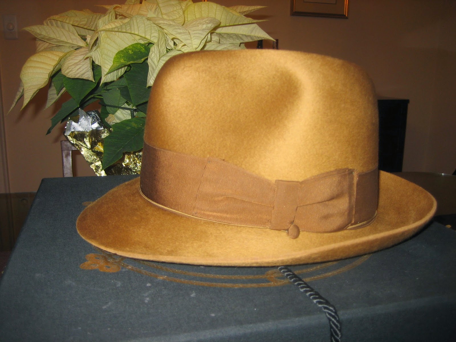 An Uptown Dandy: Rollin' with the Long-Hair Felt: The Vintage Borsalino ...