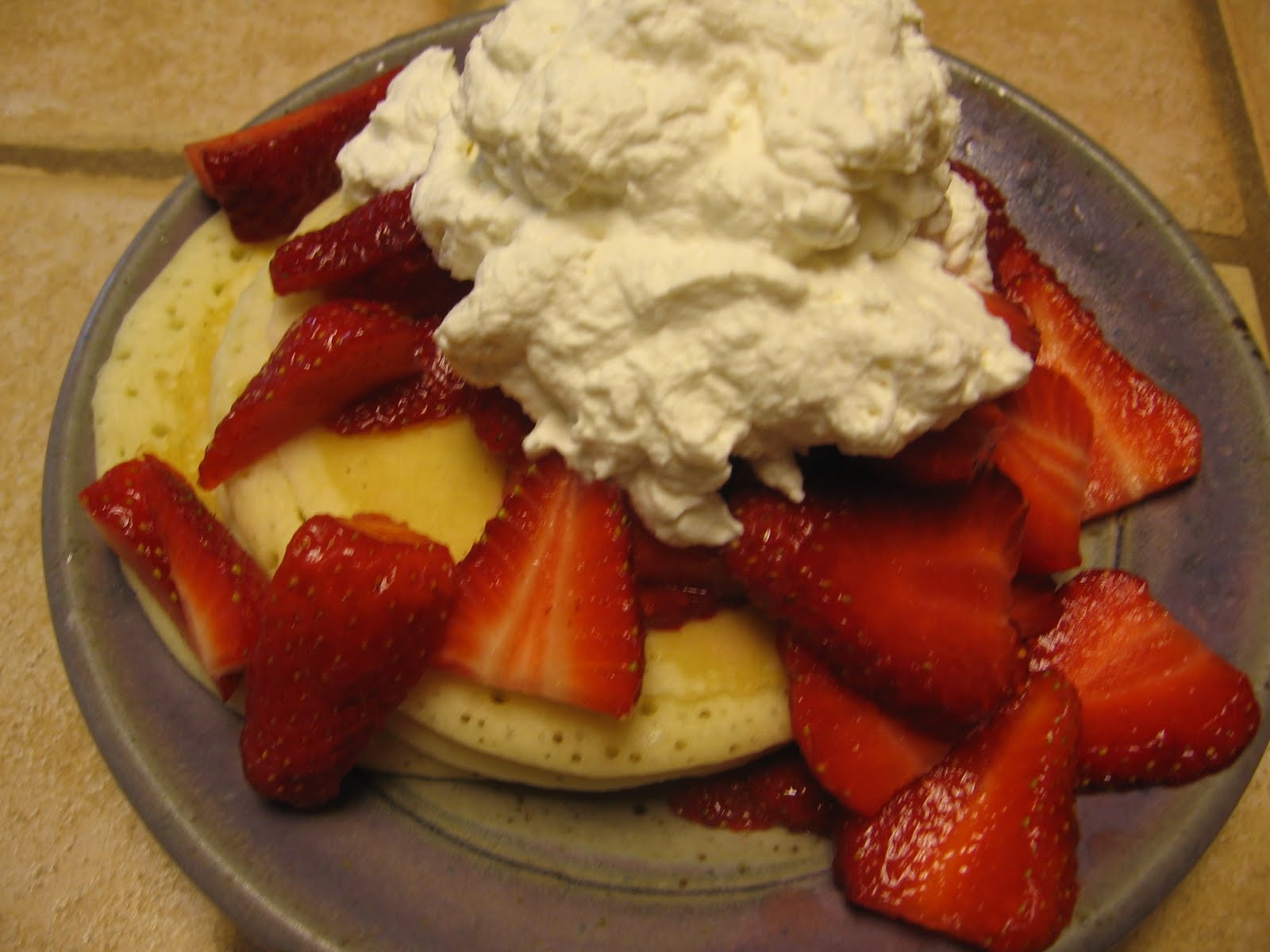 The Wonderful World of Joy: Strawberry Breakfast