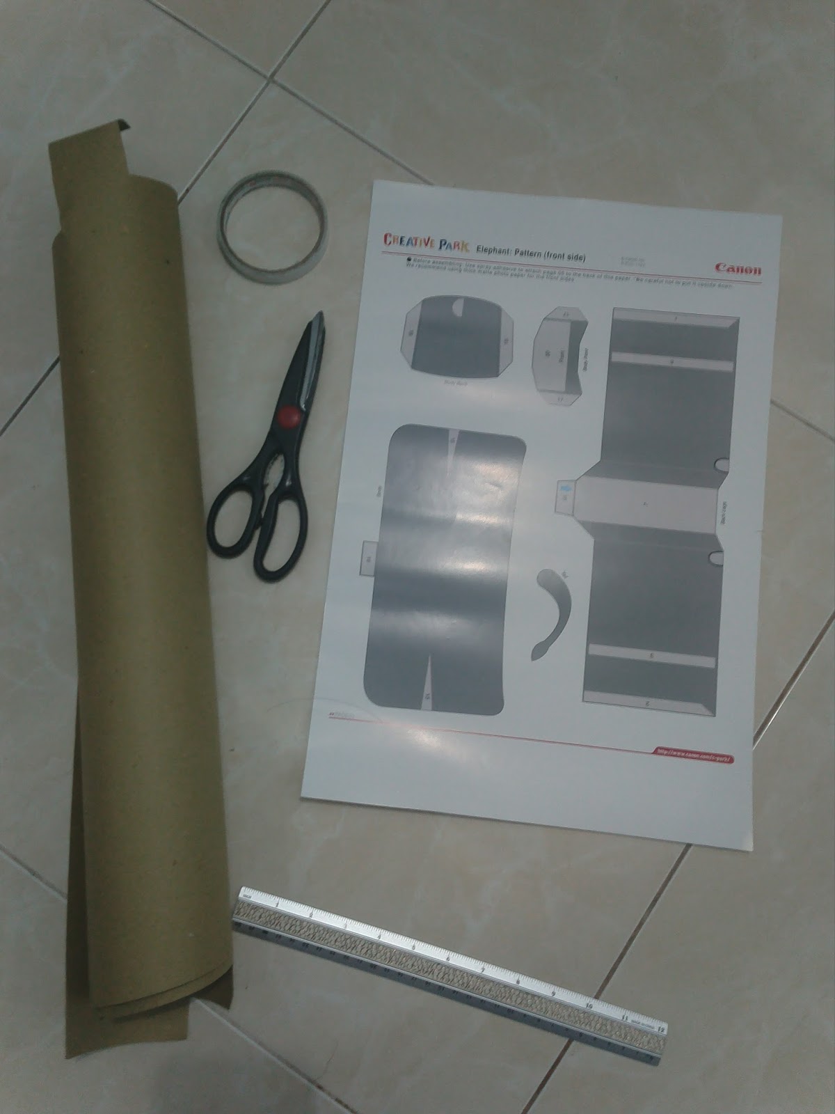 XI MIA 5 KELOMPOK 4: CARA MEMBUAT KREASI DARI PAPERCRAFT GAJAH