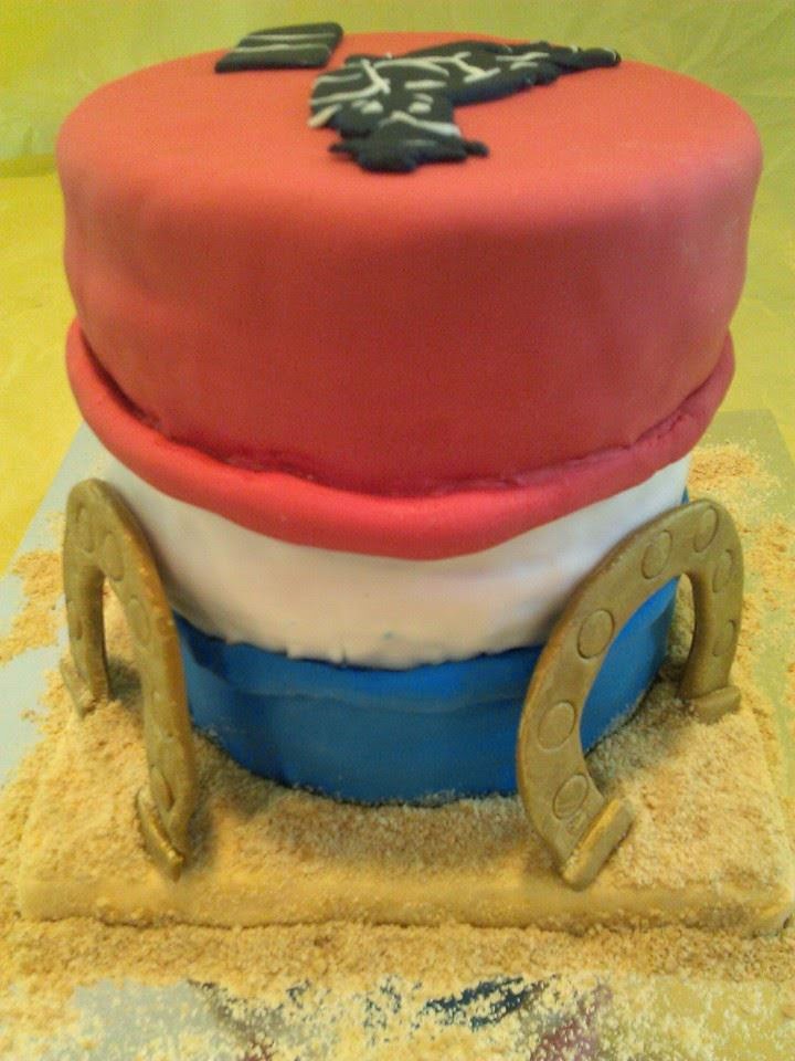 Cake It From Me: 3 barrels 2 hearts 1 dream - Barrel racing cake