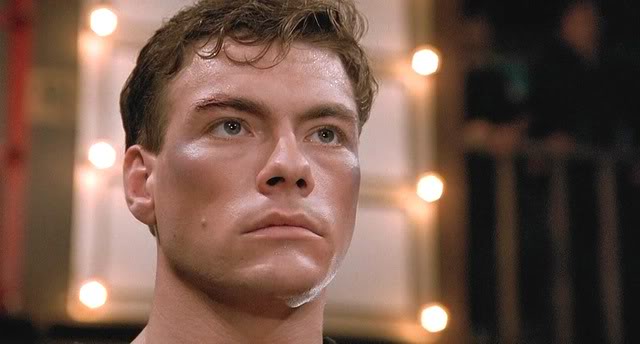 MOVIEFANATICO: CONTACTO SANGRIENTO