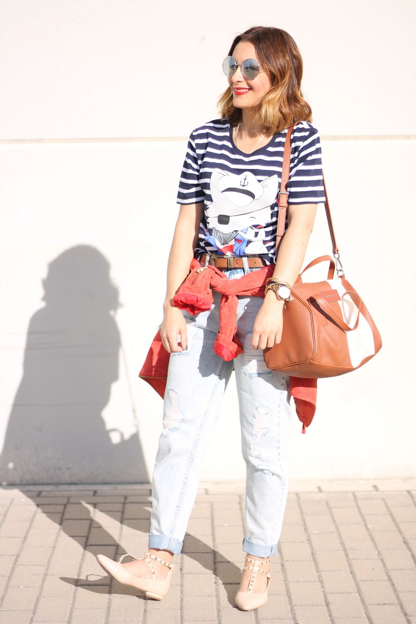 THE DREAM IS PARIS: Relax outfit: Look con básicos y camiseta molona