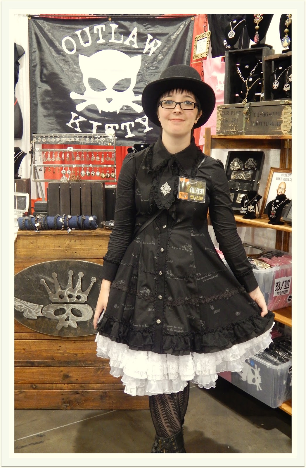 WATTO Distinctive Metal Wear: Phoenix Comicon 2014