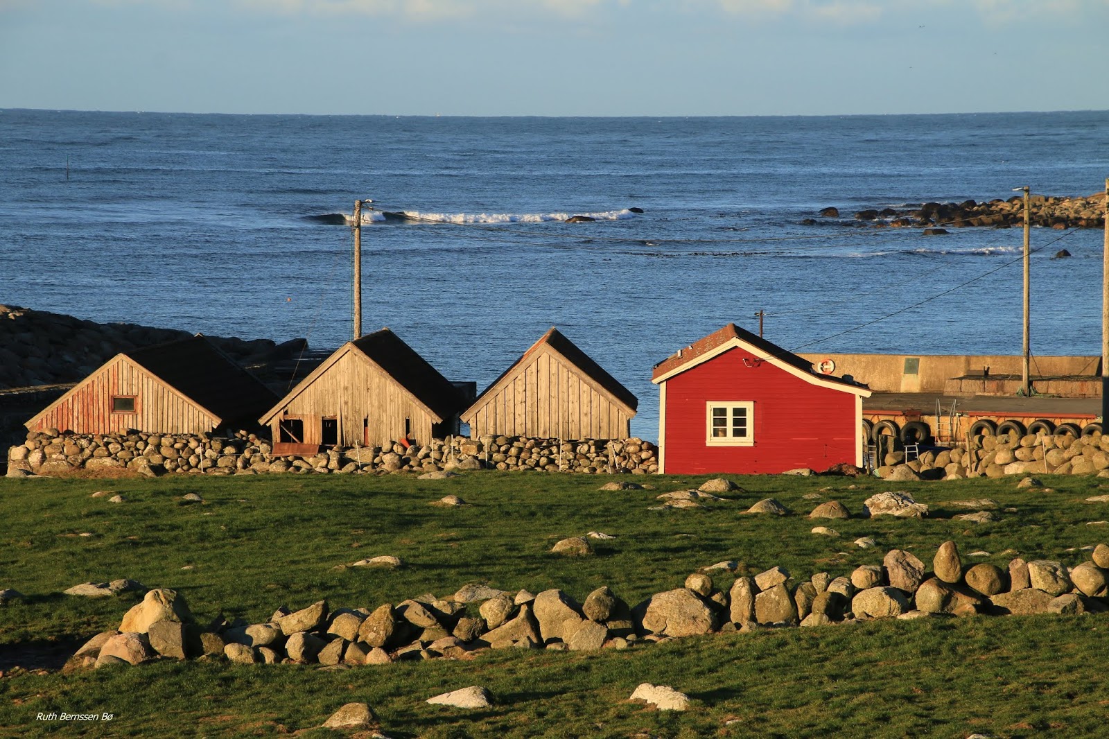 solsikken: Obrestad havn i morgonsol