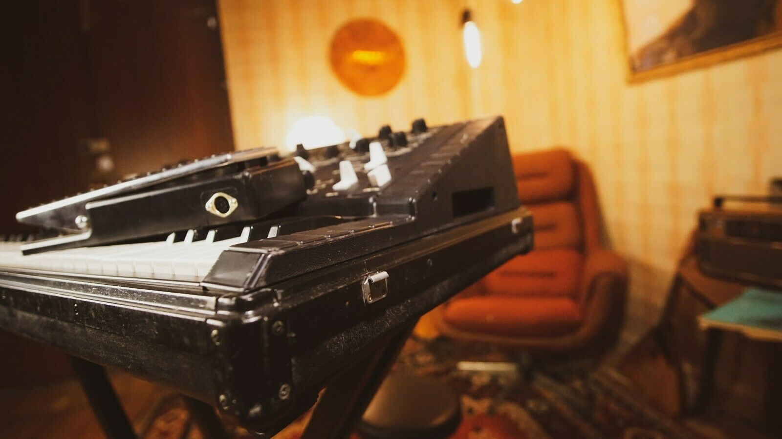 MATRIXSYNTH: Polivoks Polyvox Vintage Soviet Analog Synthesizer SN 0290481