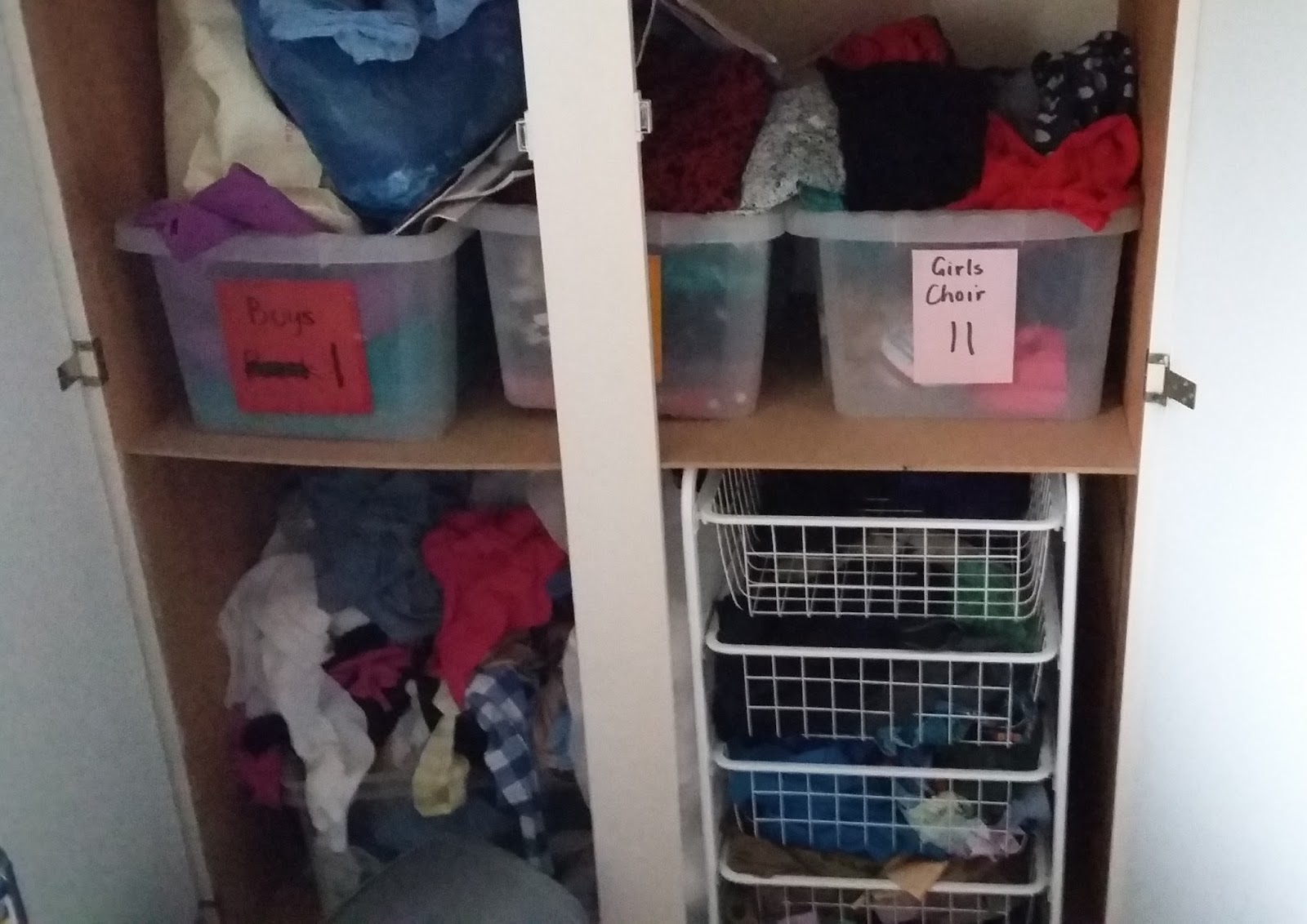 monkeysocks learns to sew: On stashes....