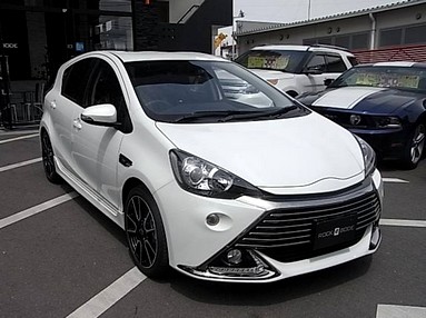 Import Japanese Vehicles: Toyota Aqua G-GS Sports 2015