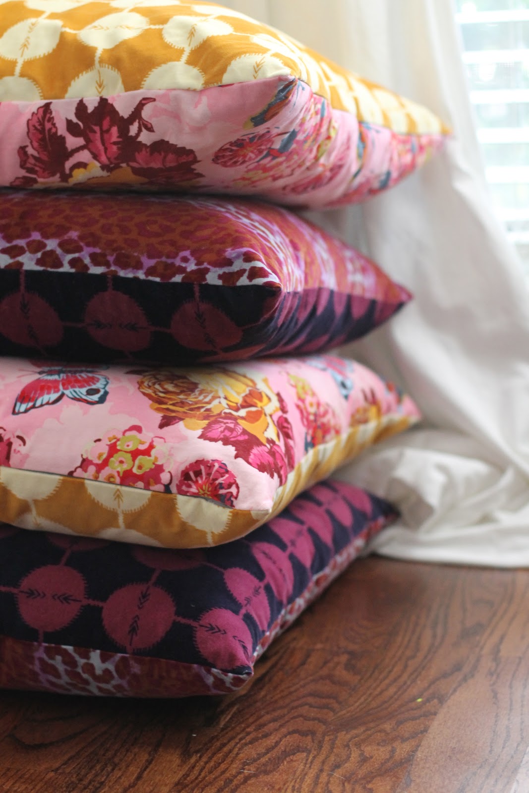 Much ado about pillows - Bryan House Quilts