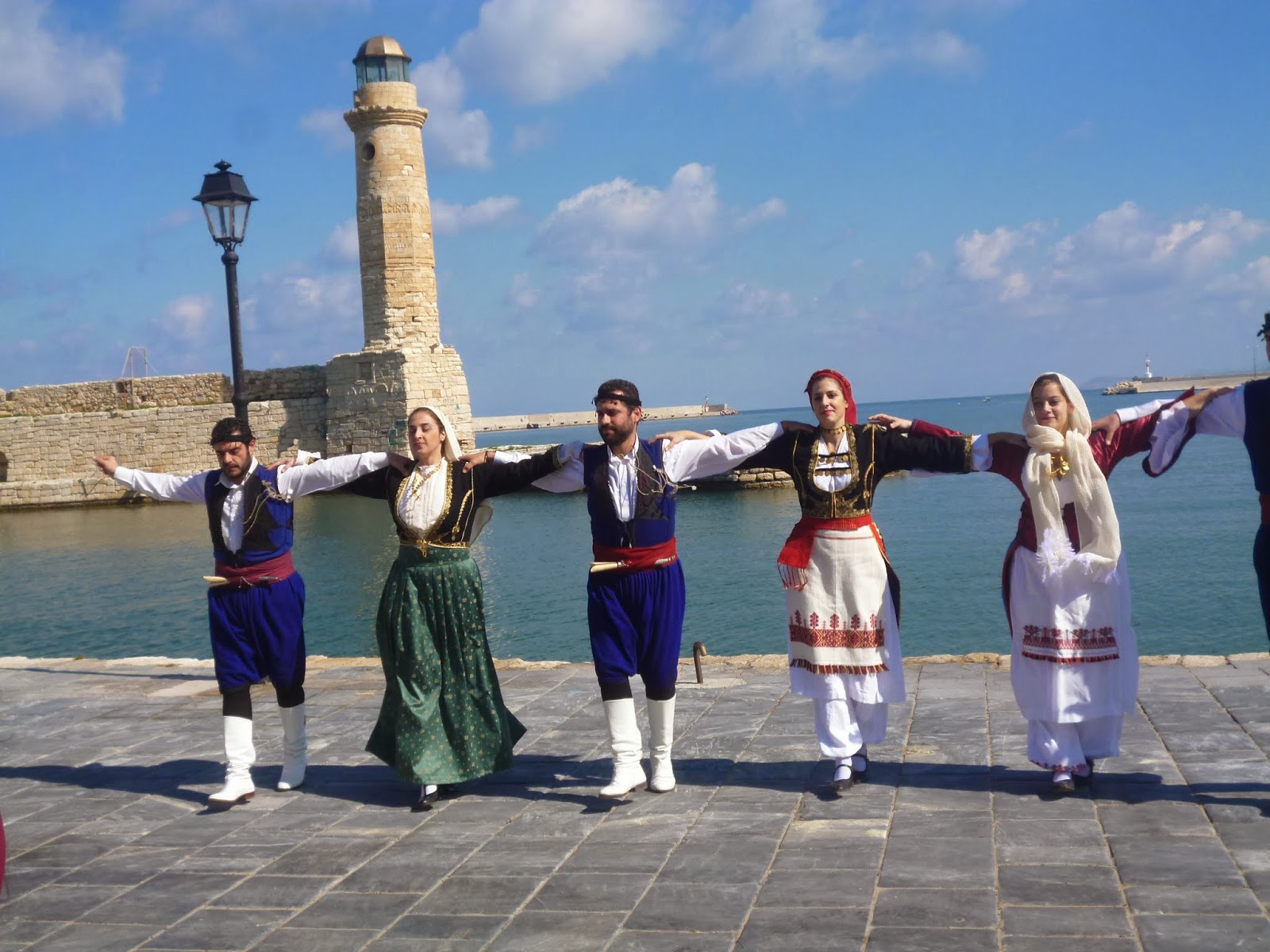 ΕΛΕΥΘΕΡΙΑ--ΡΕΘΥΜΝΟ: Απριλίου 2014
