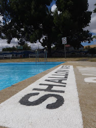 Bushy Park War Memorial Swimming Pool