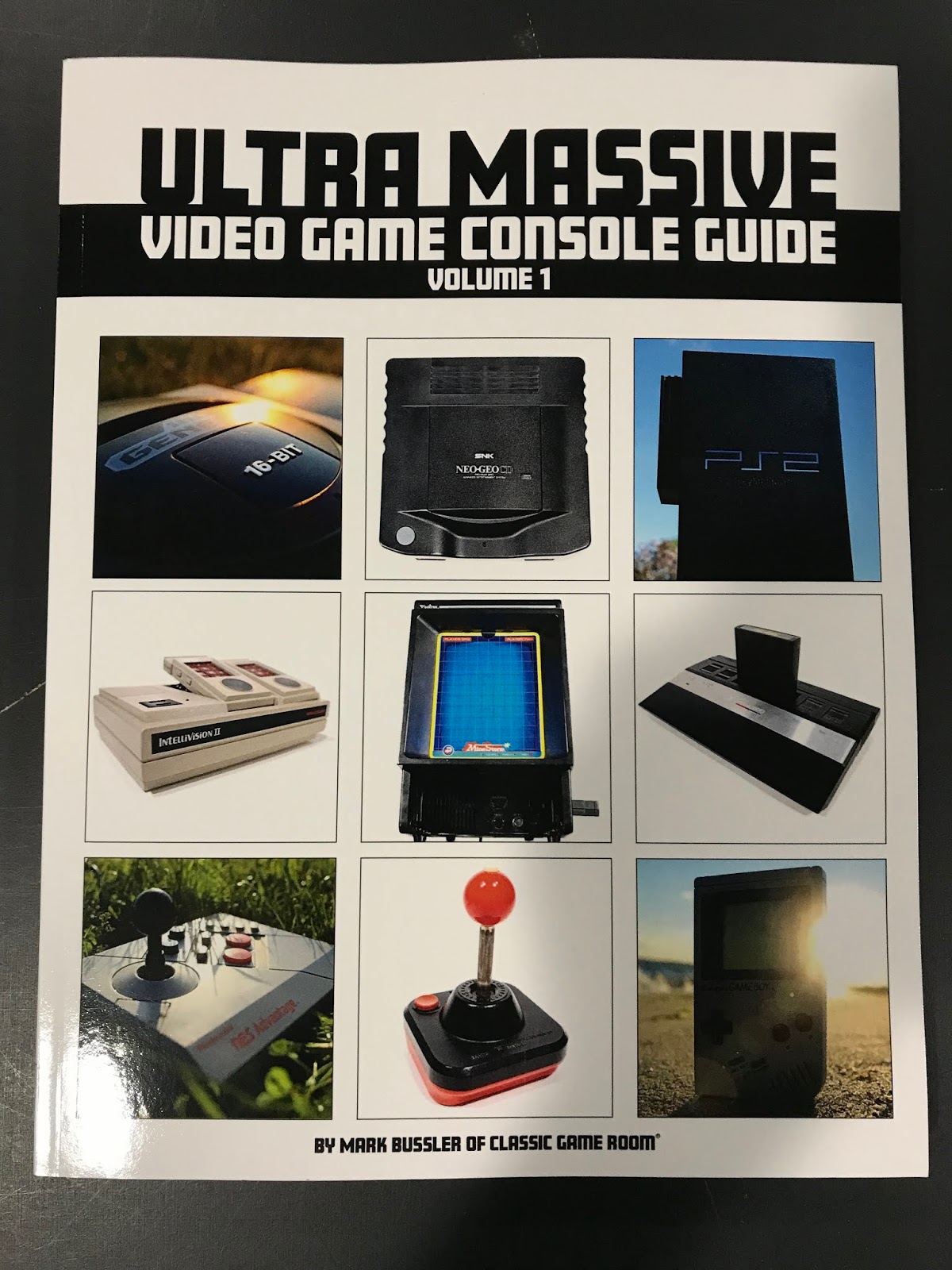 Retro Gamer Randomness: Review: Ultra Massive Video Game Console Guide