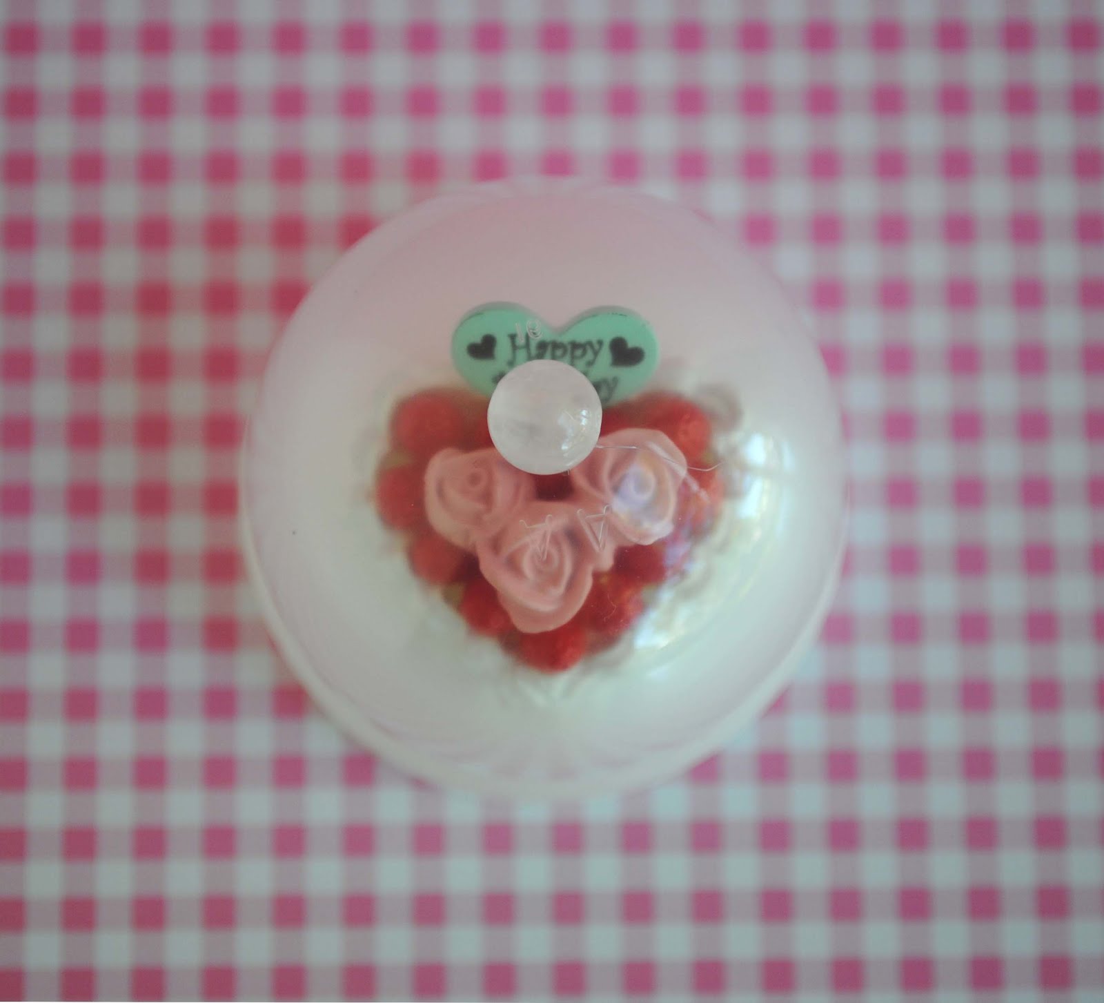 zakka life: Upcycle Craft: Miniature Toy Cloche Dome