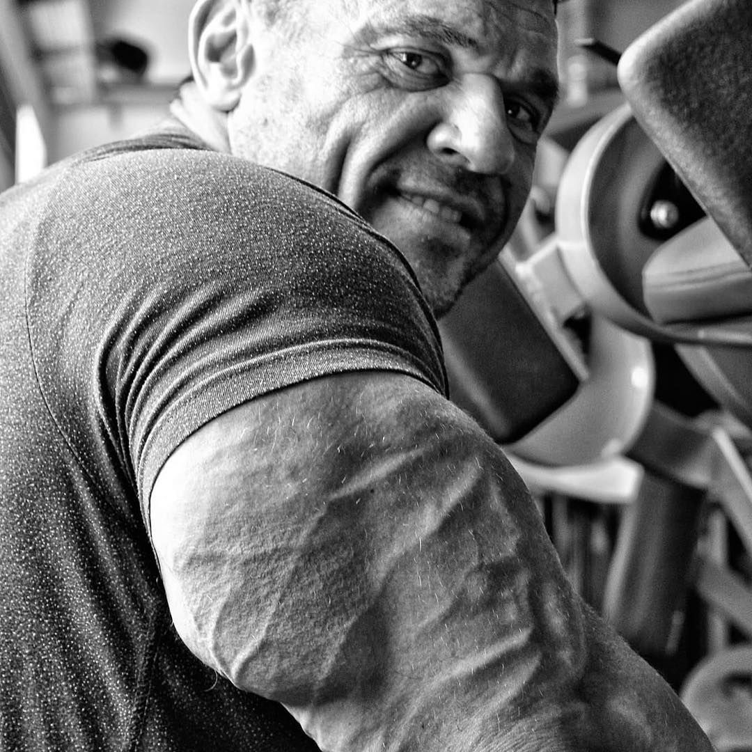 Muscle Lover: Hungarian IFBB Pro bodybuilder Jeno Kiss