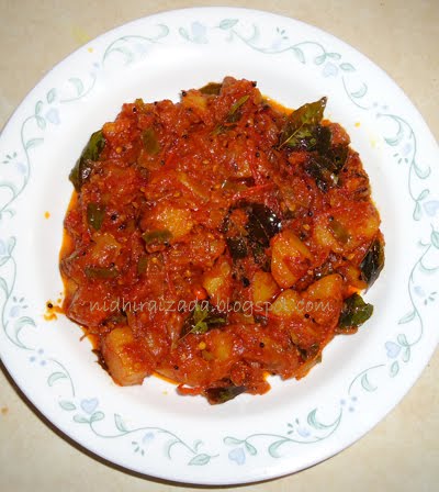 It's Indian Everyday: Aloo Tamatar Ki Sabji