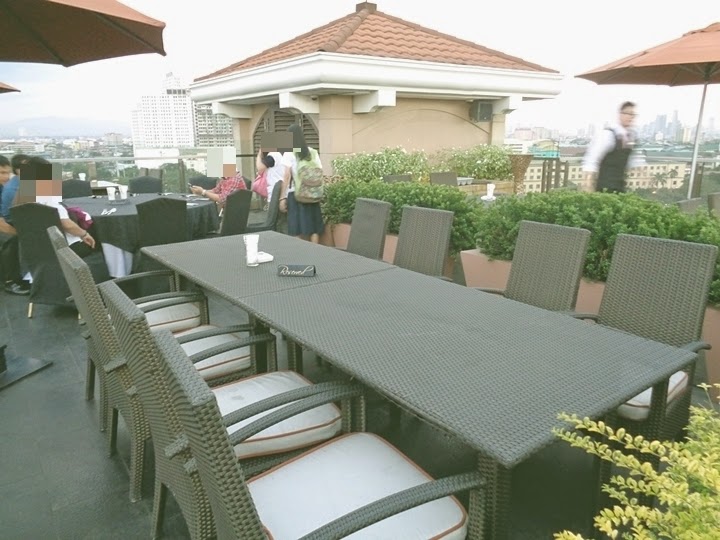 Beautiful Sunday # 149 - Sky Deck View Bar and Manila's Sky Line ...