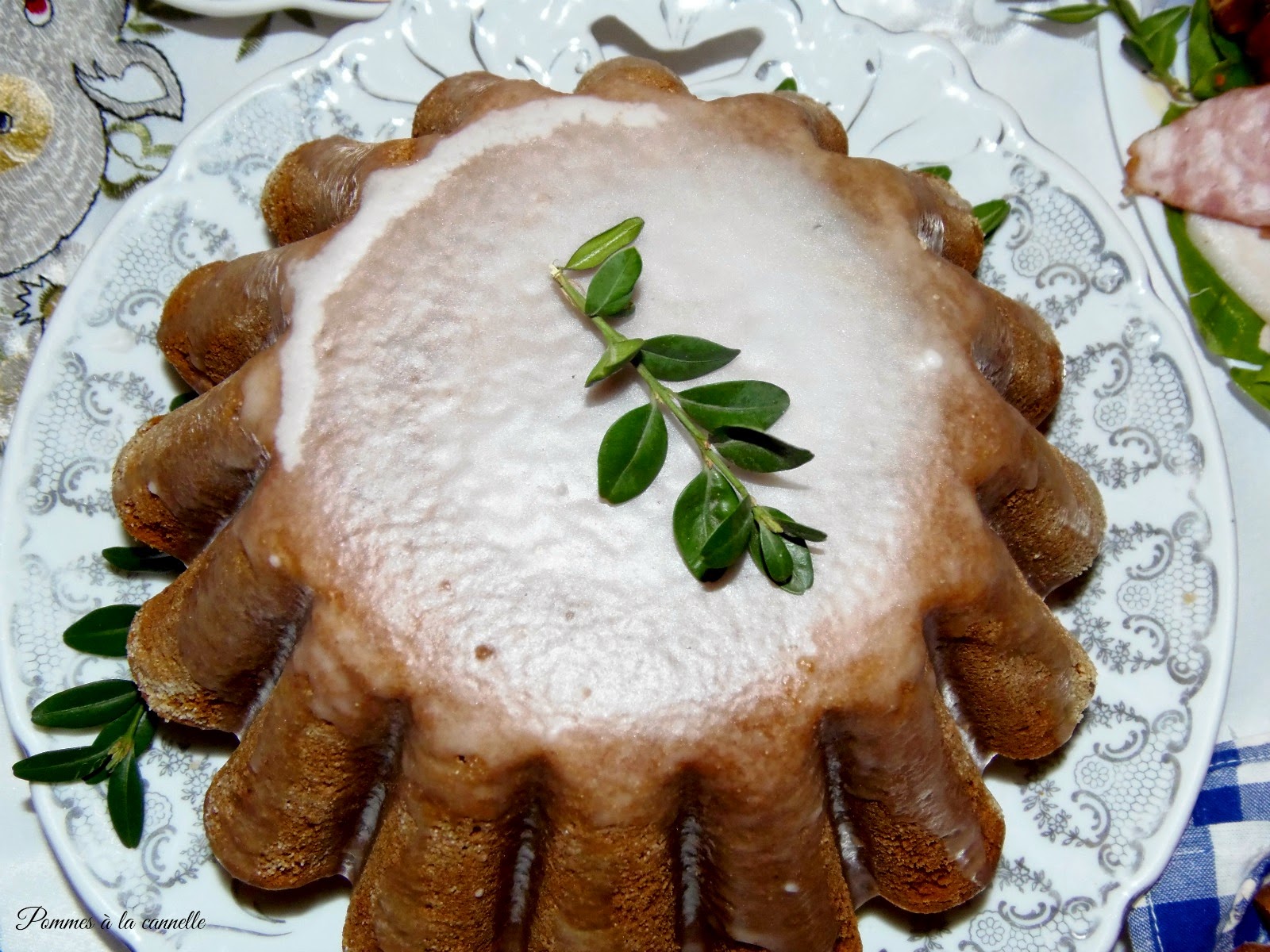 Pommes à la cannelle: Babka cytrynowa/Lemon baba