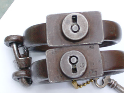 RestraintsBlog: Rare German Cuffs