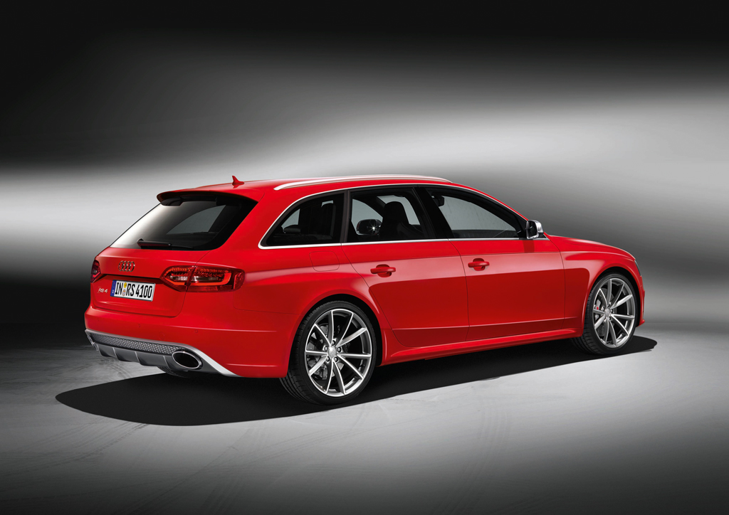 Audi RS4 Avant (B8) officially revealed | quattroholic.com