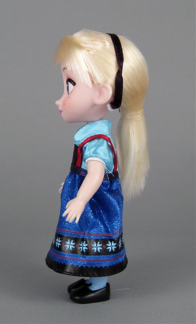 The Animators' Mini Elsa Playset from The Disney Store | The Toy Box ...