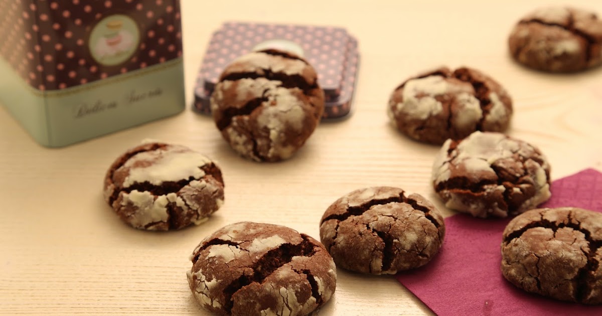Coccole di dolcezza: Chocolate crinkle cookies