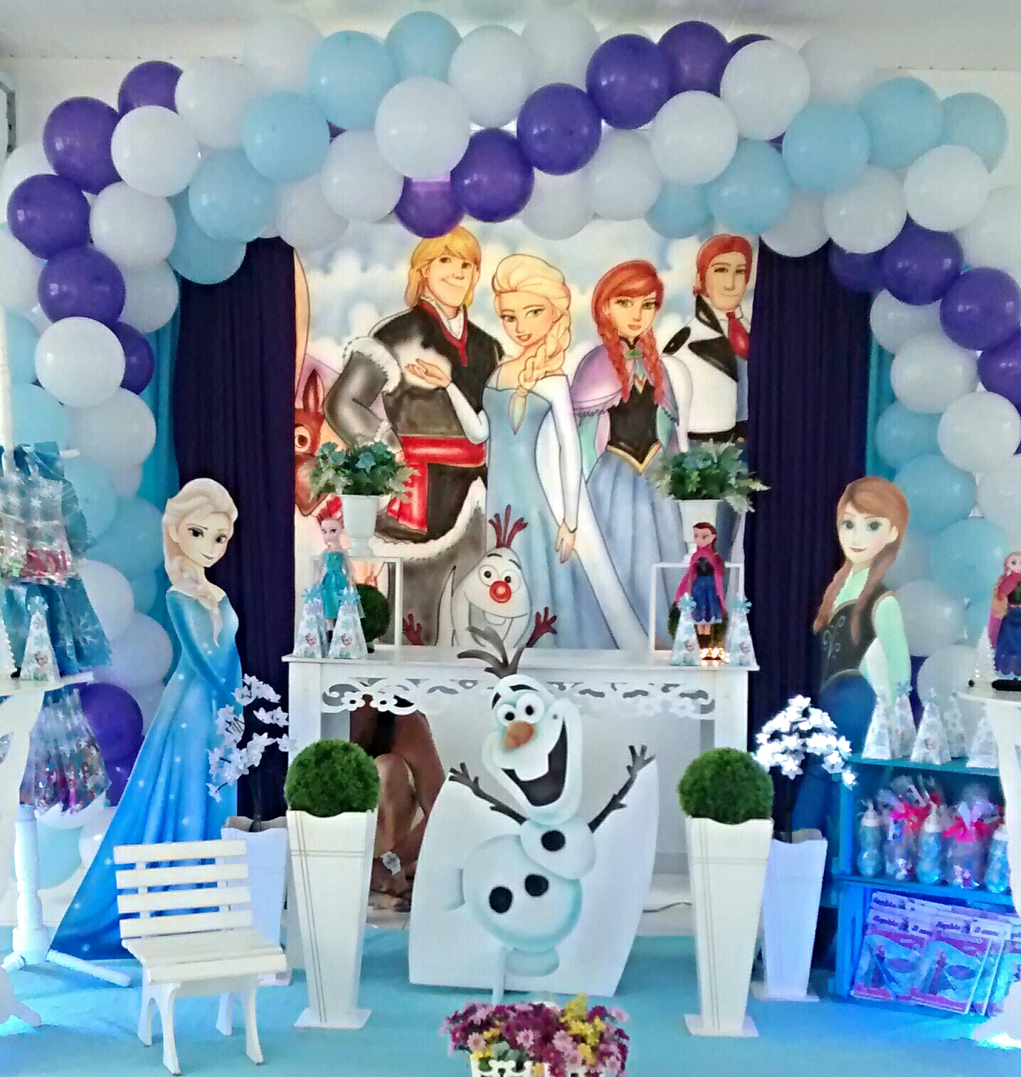 Colore Colorê: Frozen clean roxo e azul