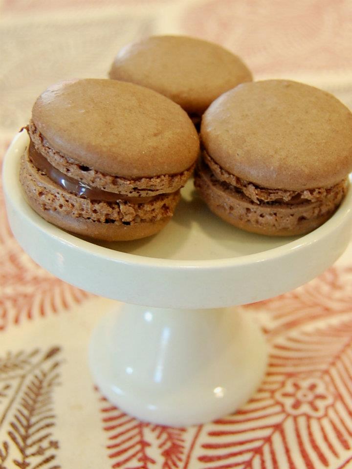 Live... Bake... Love...: Chocolate Nutella Macarons