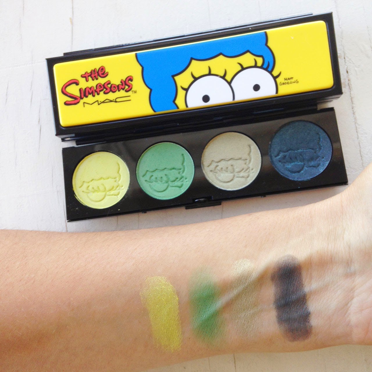 kandeej.com: The Simpson's Make-up from MAC