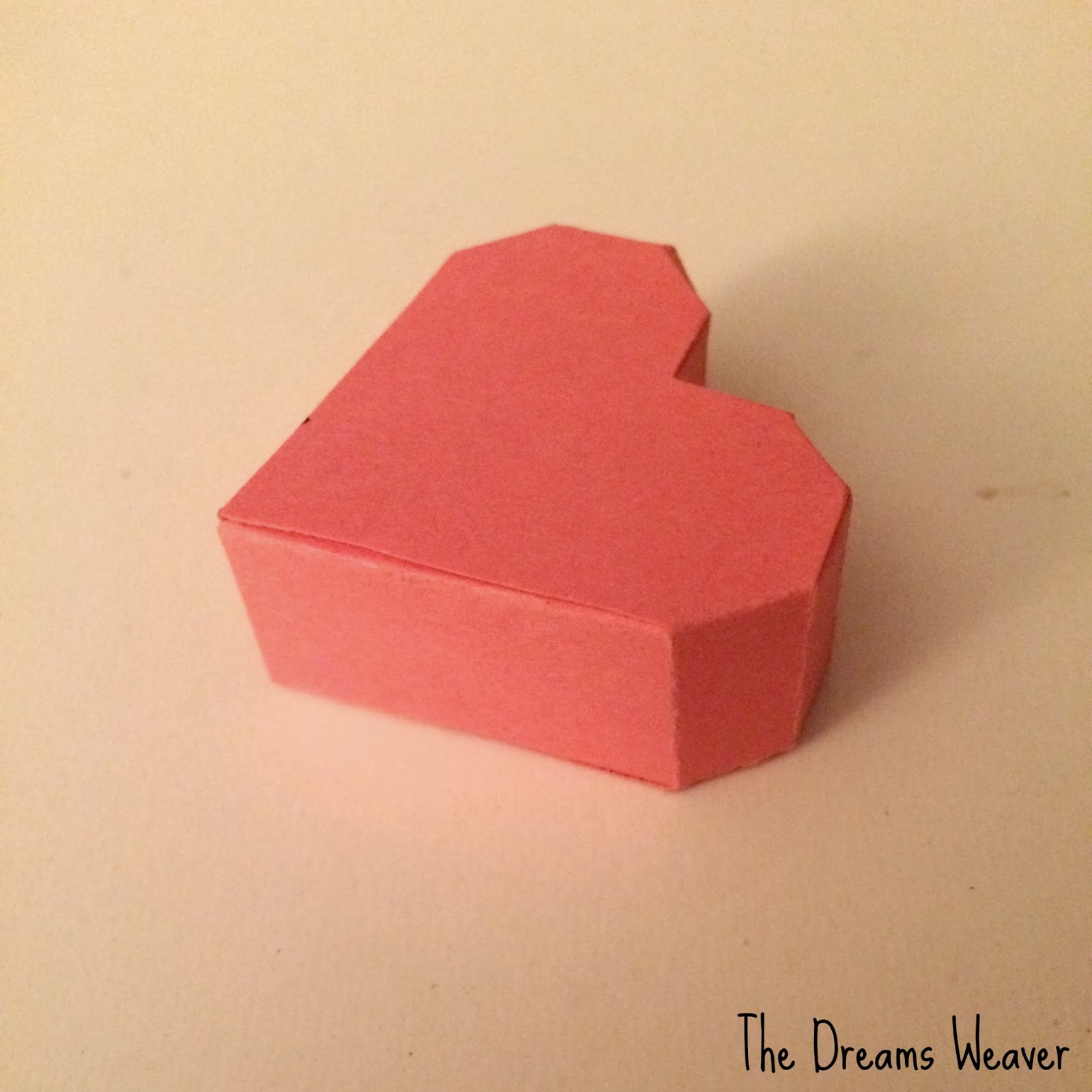 The Dreams Weaver: Heart-Shaped Boxes