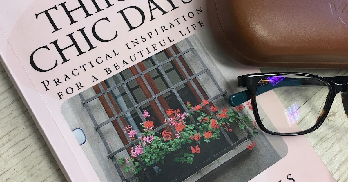 How to be Chic: Thirty Chic Days is now available!