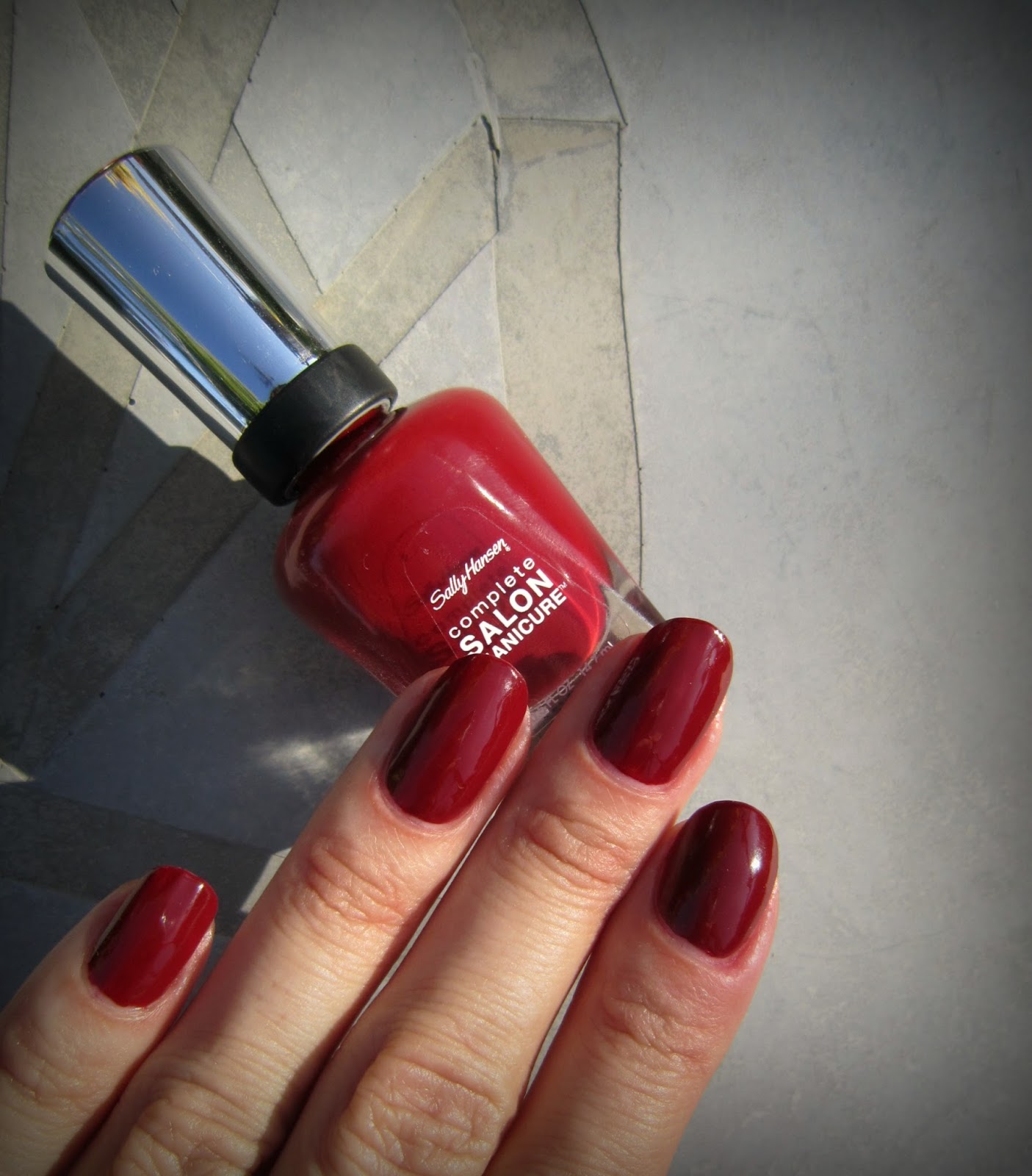 Sally Hansen Maasai Red