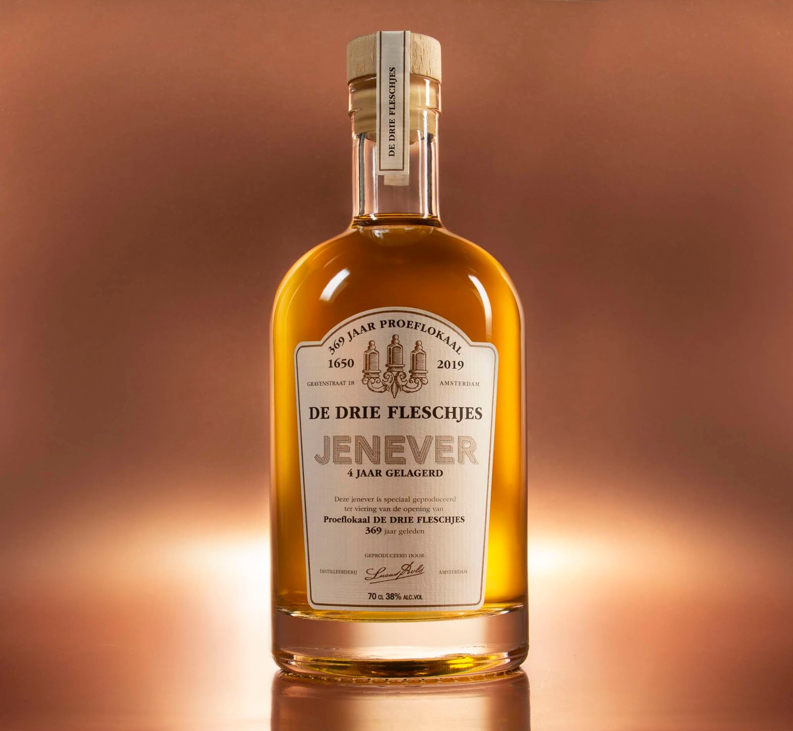 de drie fleschjes jenever – Packaging Of The World
