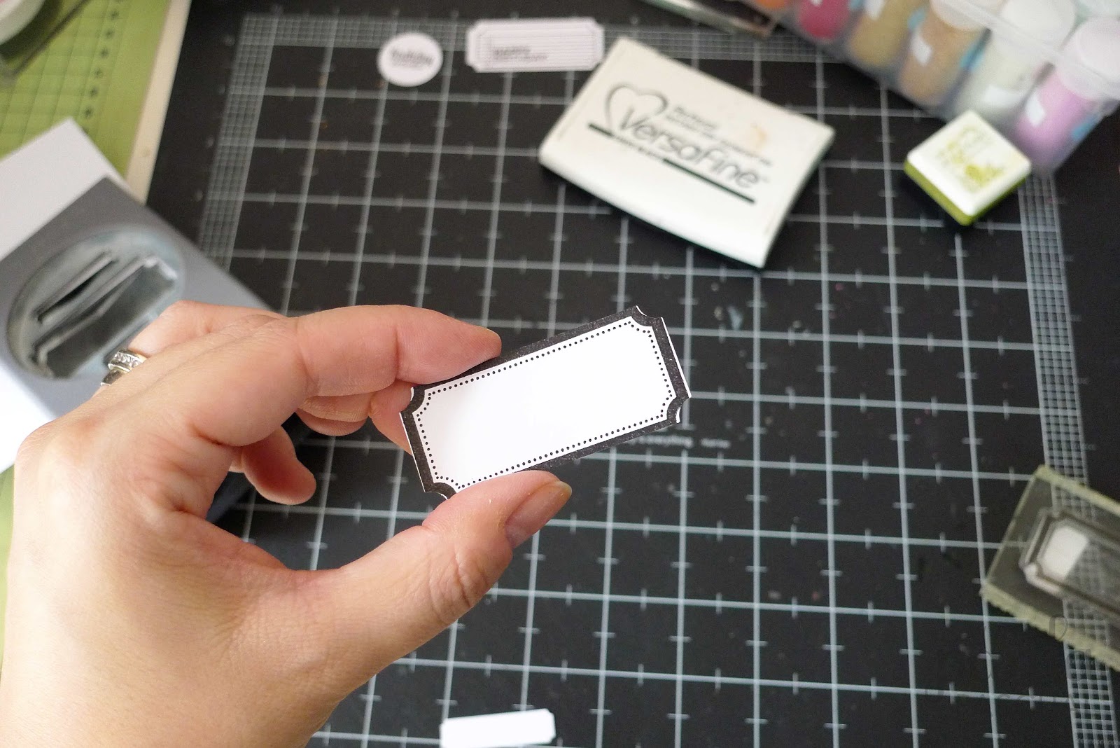 Paula Pascual: Photo Labels Tutorial