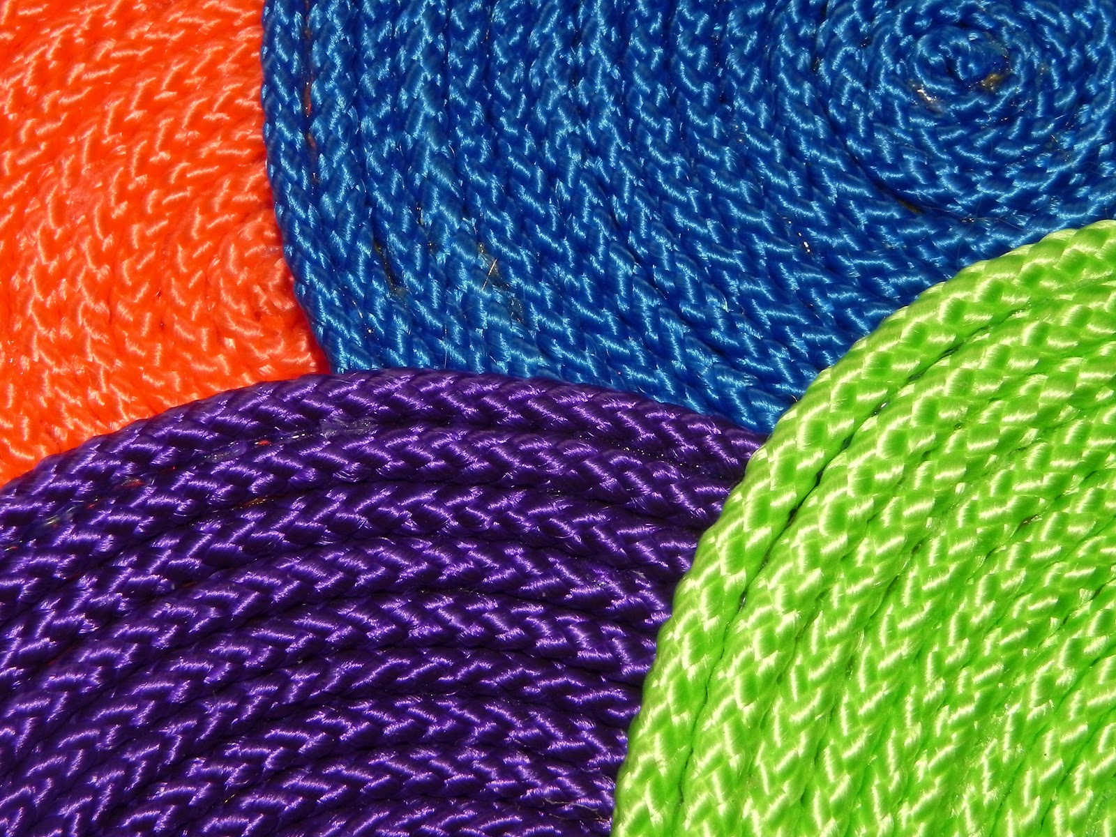 Smart n Snazzy: DIY ~ Nautical Neon Rope Coasters