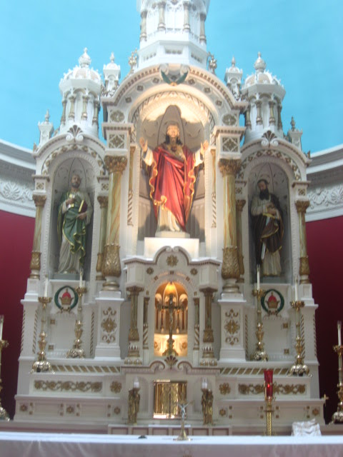 Conjured Cardea: Altars in New Orleans