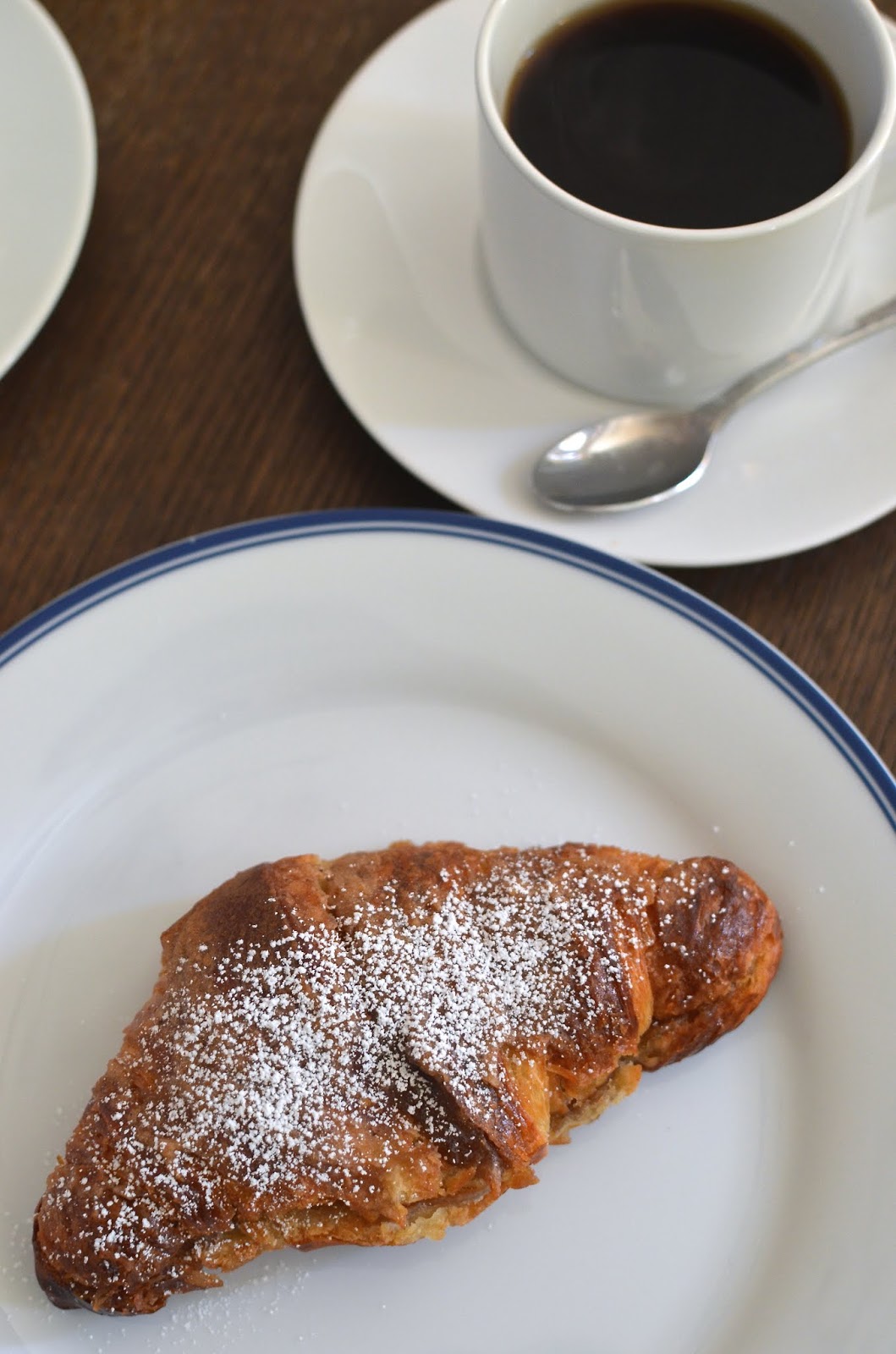 Playing with Flour: Chestnut croissant