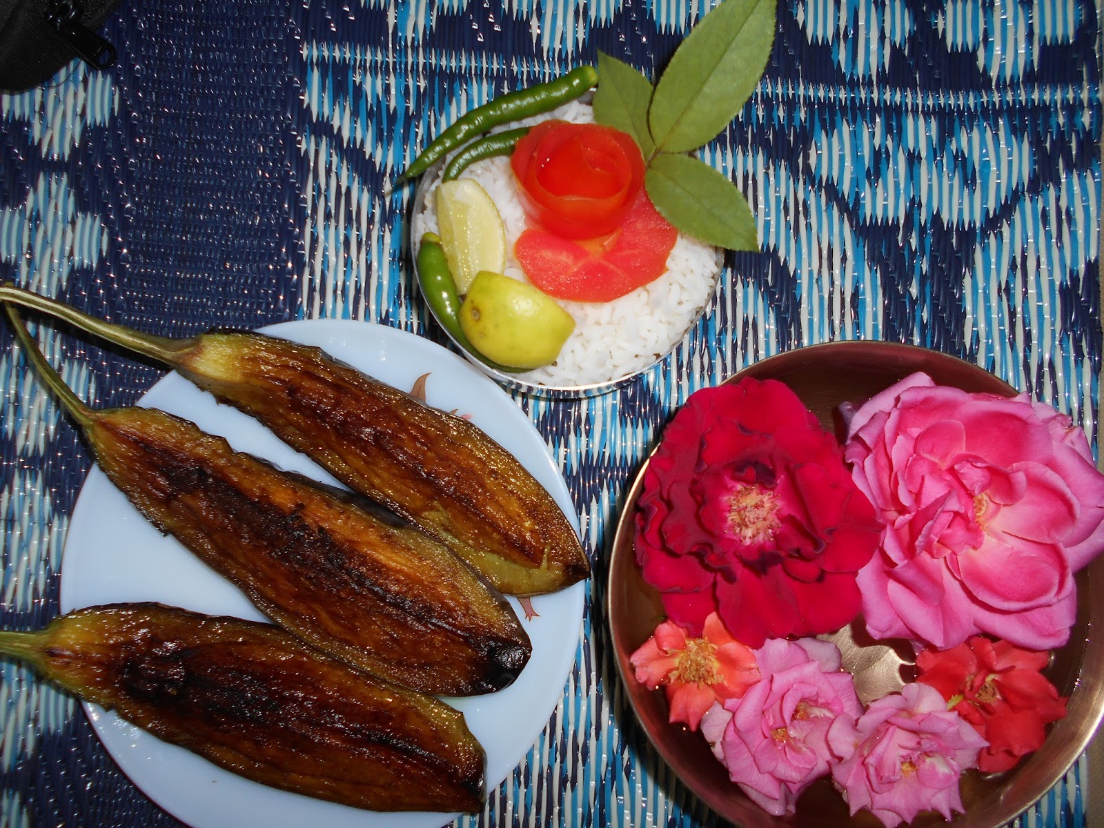 Paramita's Kitchen: Begun Bhaja / Traditional Bengali Recipe Eggplant ...