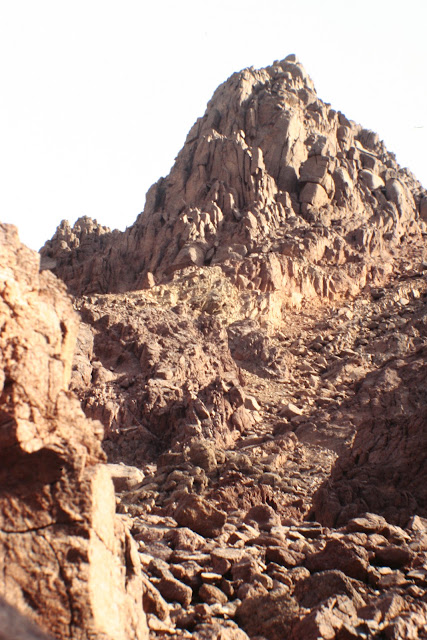 Le Montagne della Luna: IL TEST: IL GEBEL "AT EL GHARBI"