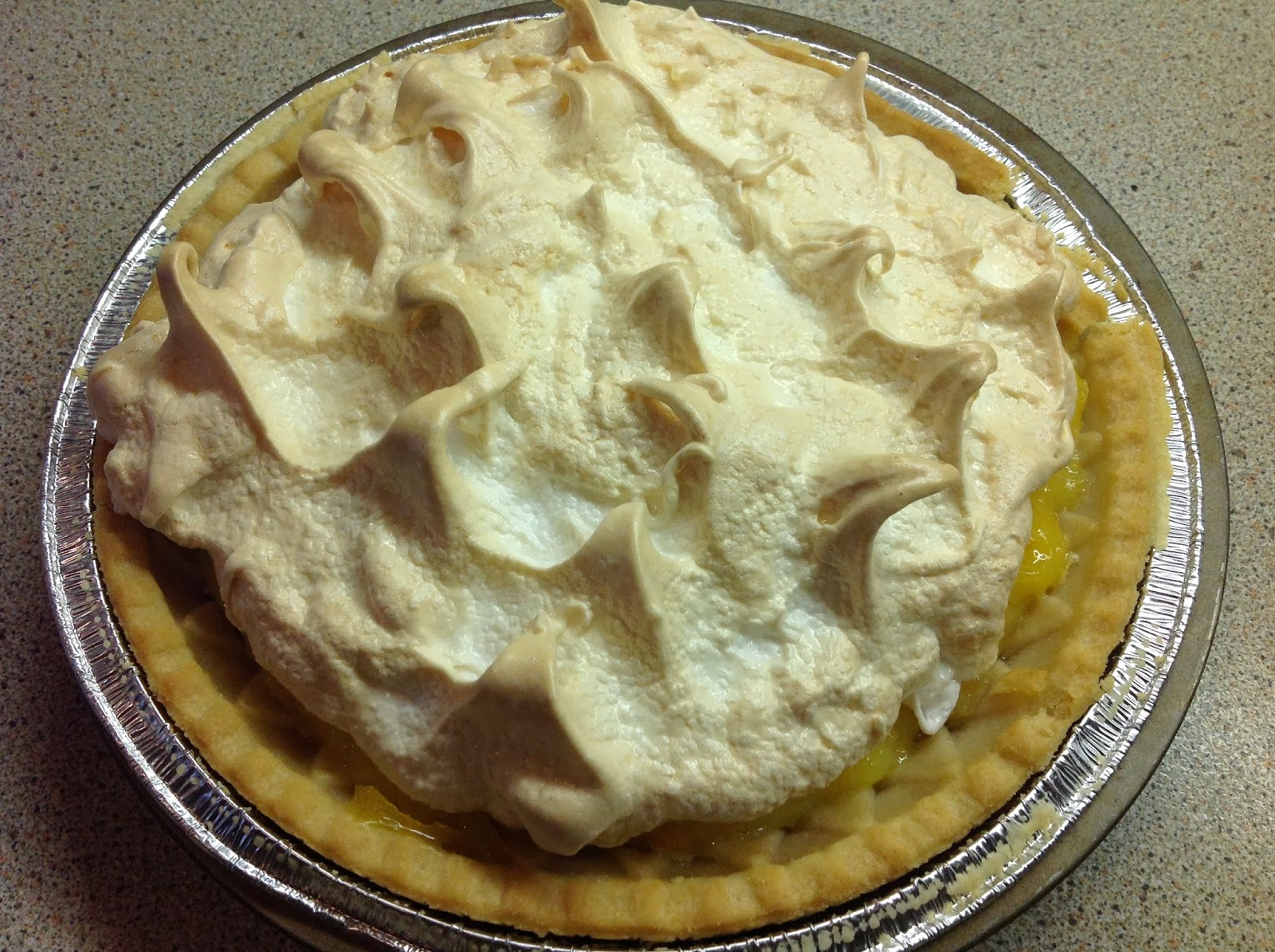 This Muslim Girl Bakes: Orange Meringue Pie