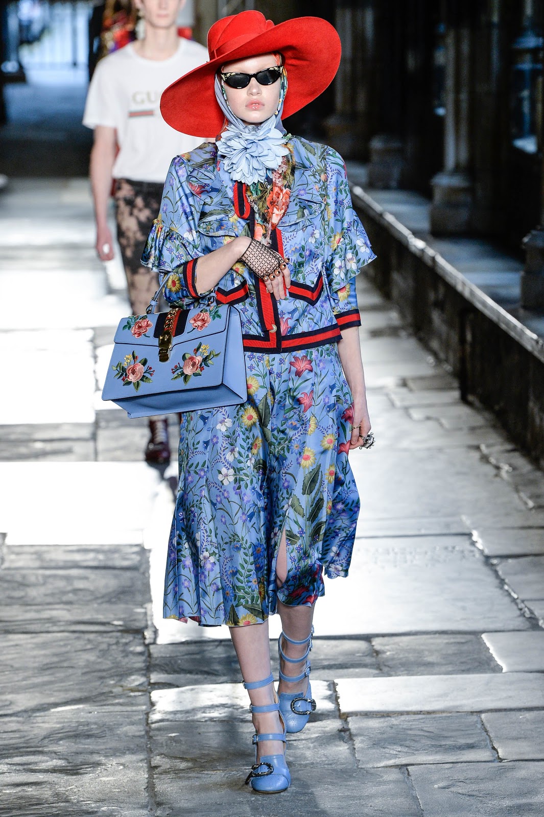 Fashion Runway | Gucci Resort 2017 - Westminster Abbey‬ | Cool Chic ...