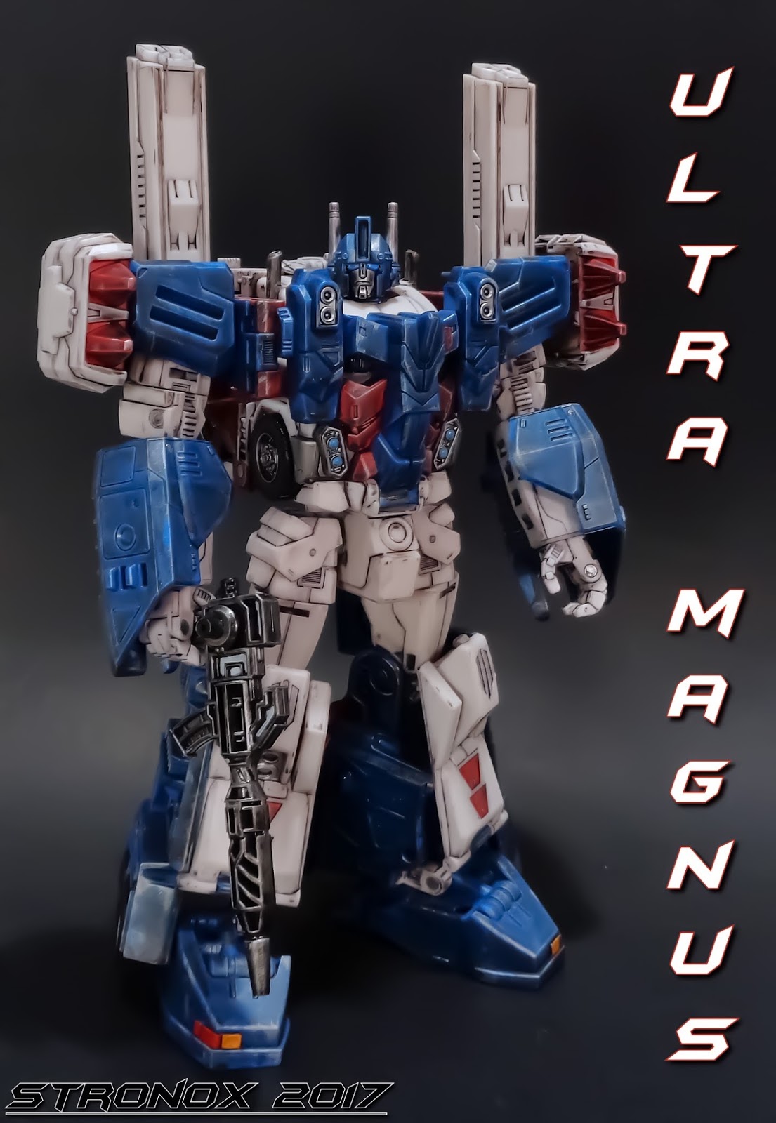 Stronox Custom Figures: Transformers: Ultra Magnus