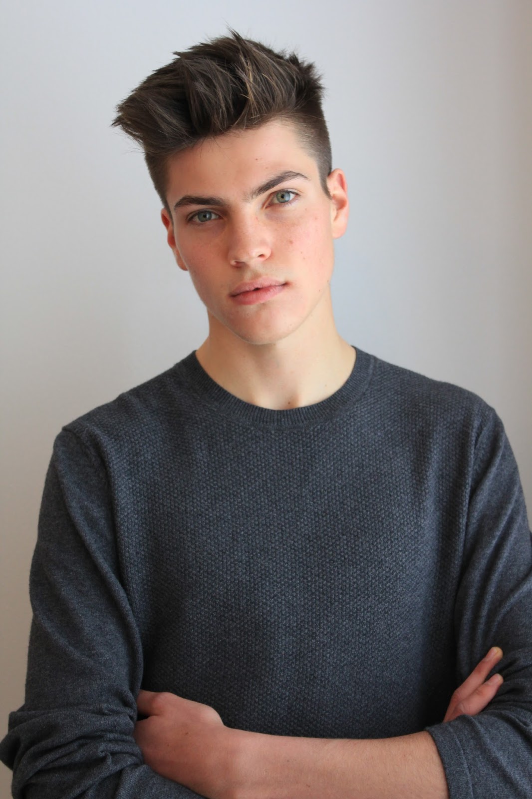 ELITE MODEL MANAGEMENT TORONTO : November 2016