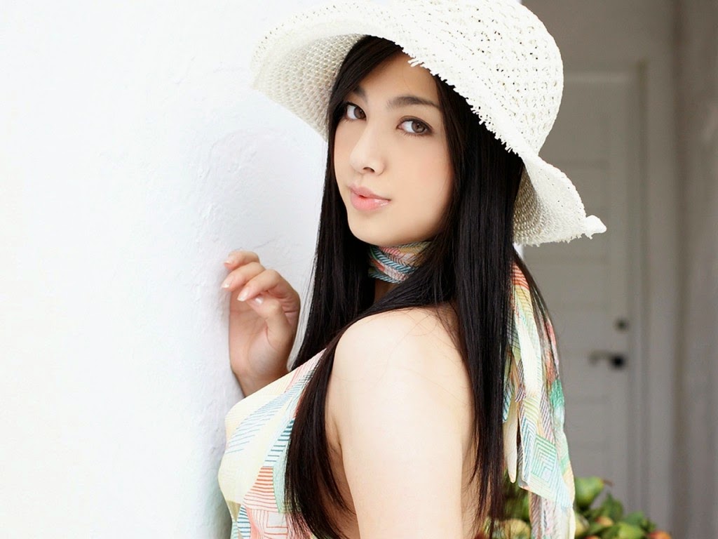 FB Adult Cafe: 5 ARTIS JAV TERCANTIK