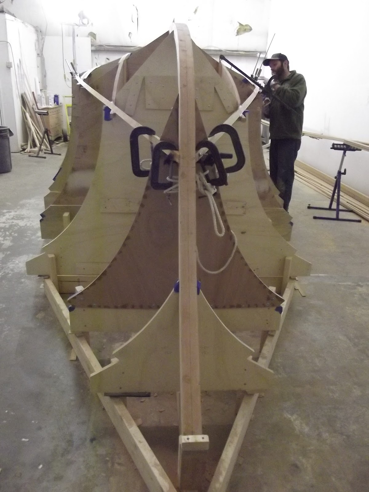 Dudley Dix Yacht Design: Chine Stringers for Our Sportfisherman 26