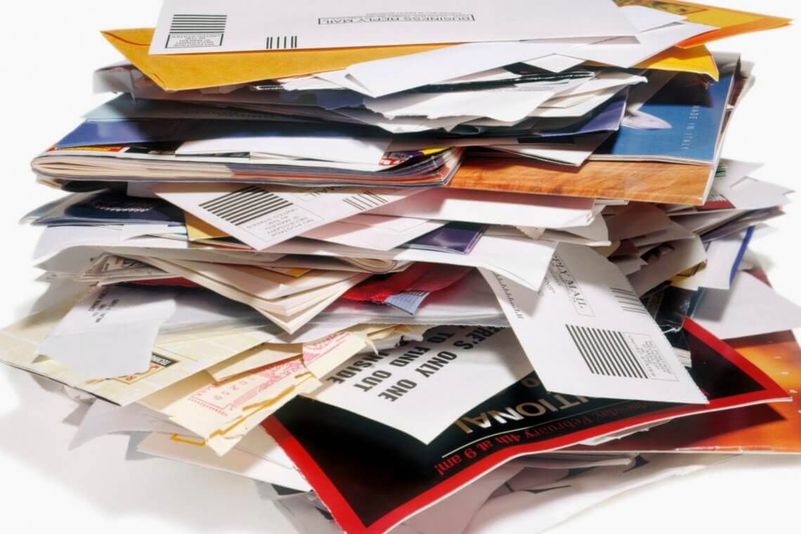 Jasper's Gems: Clutter Collectors